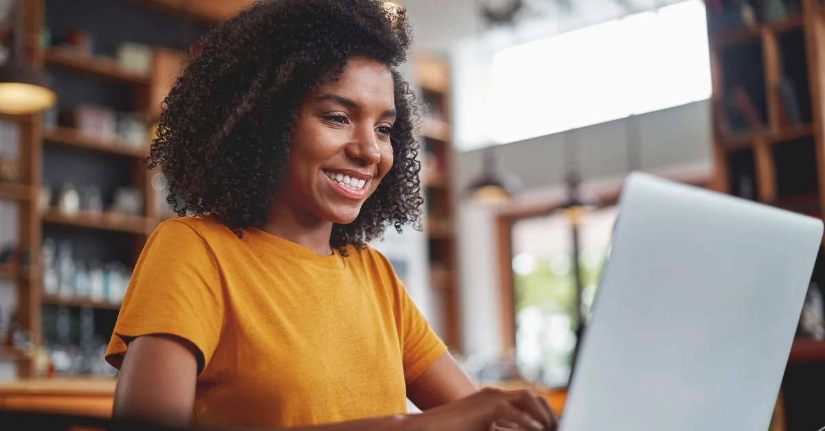 10 Inspiring Small Business LinkedIn Banner Examples | LocaliQ